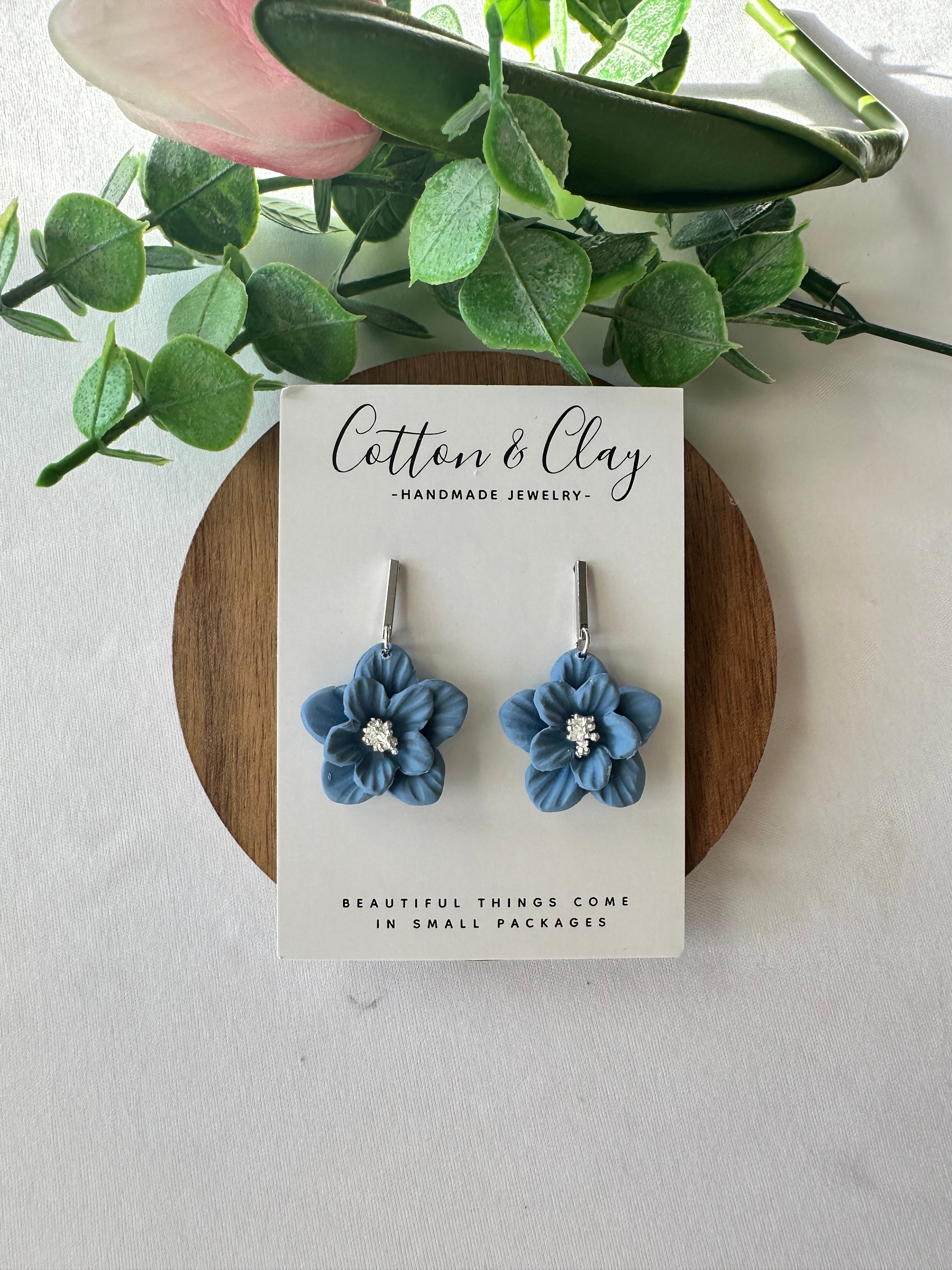 Blue flower – Cotton and Clay Boutique